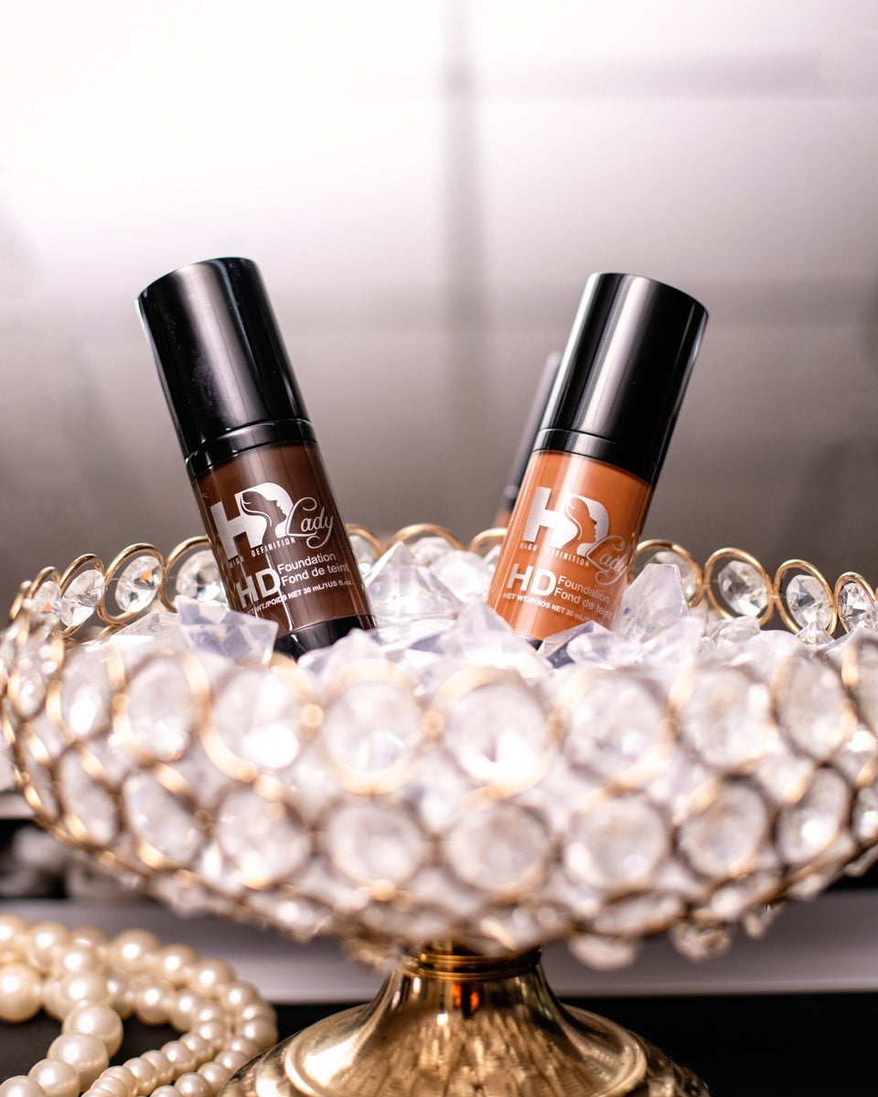 Top 10 Reasons to Choose High Definition Makeup for Oily Skin: Spotlig ...